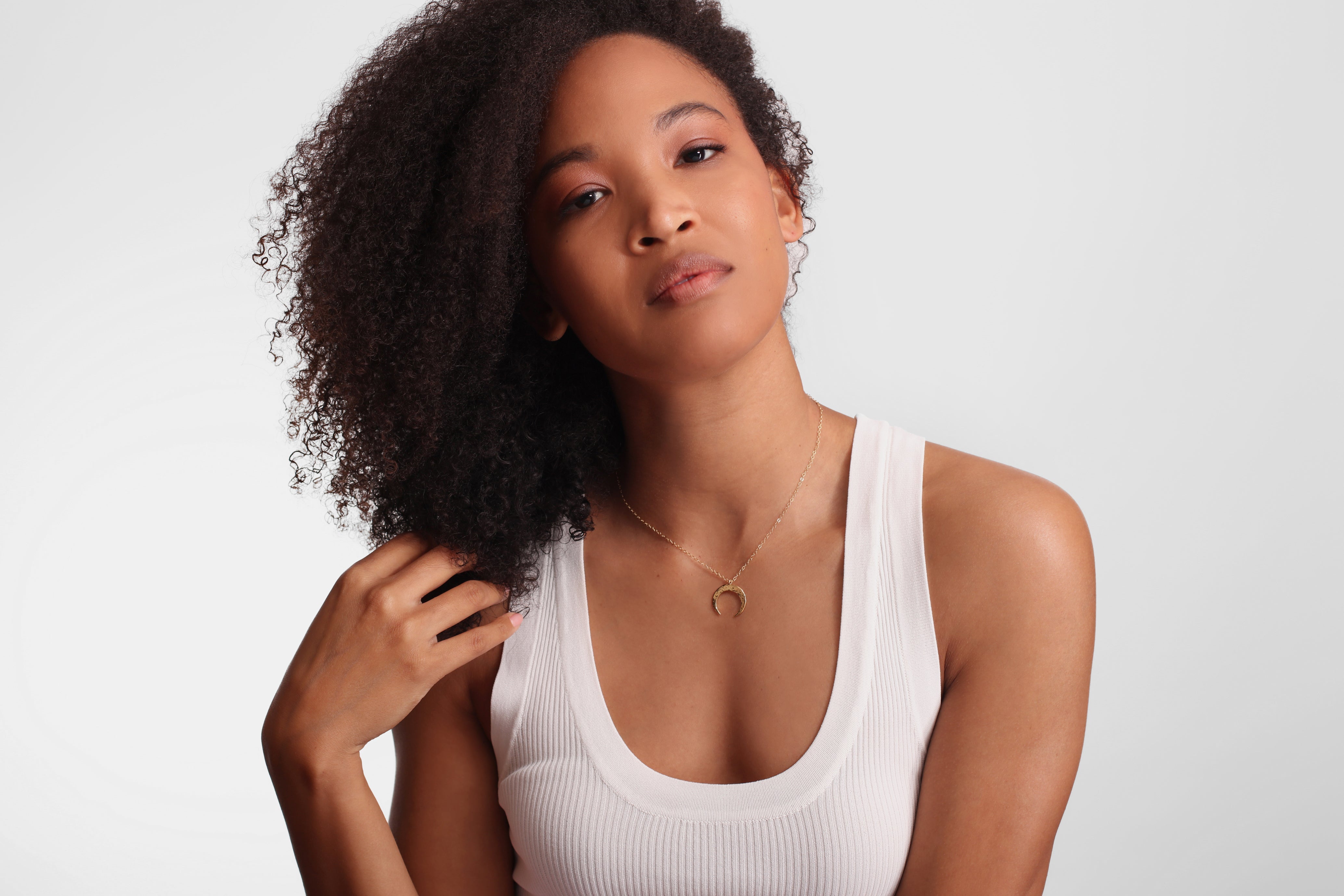 Kara Moon Necklace – [ki-ele]